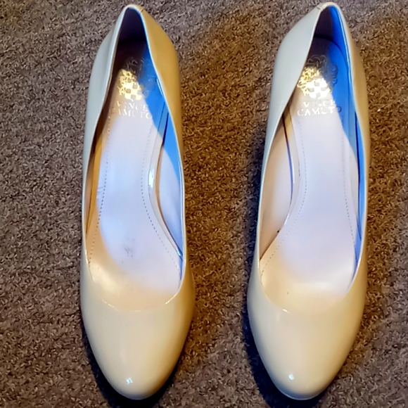 Vince Camuto | Shoes | Vince Camuto Womens Size 1 M Tan Stilettos Shoes ...
